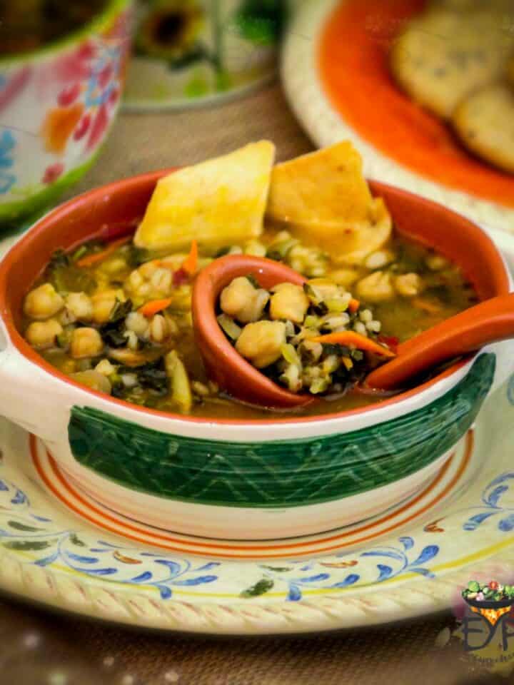 Aloo Gobi Masala (Spicy Cauliflower Potato Curry) - Enhance Your Palate